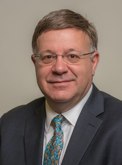 Ivan Manev, Ph.D. - Maine Business School - UMaine